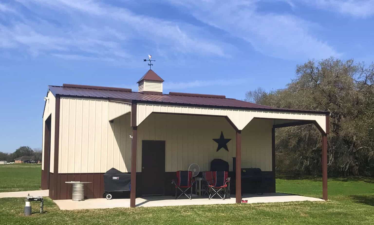 Pole Barn Builders In Lake Jackson, TX - Wolf Barns & Supply